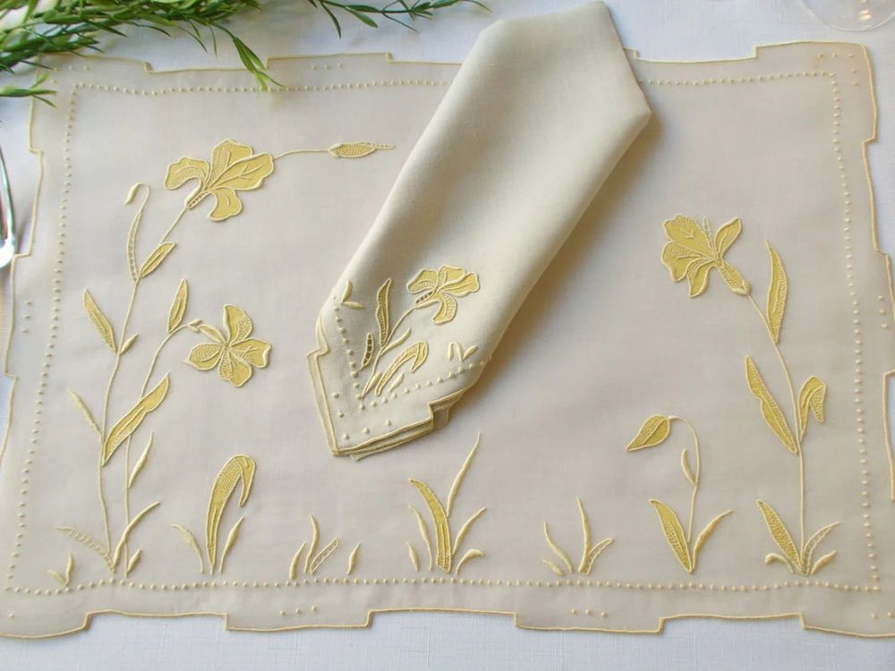 Восхитительные вышивки Мадейры. Часть 2. Marghab