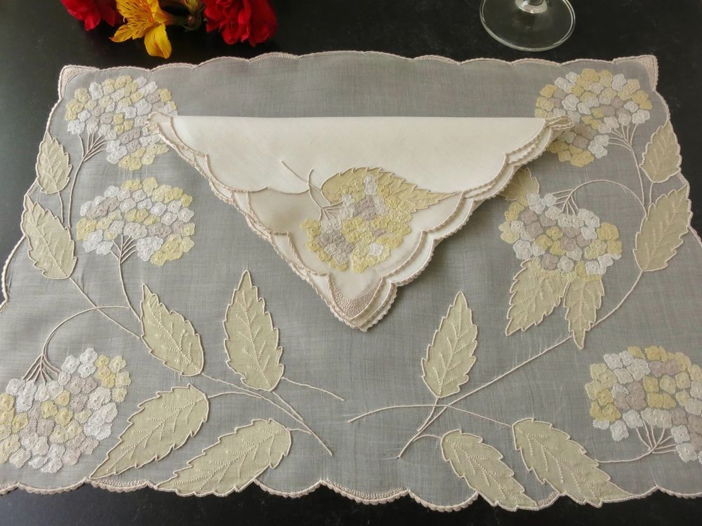 Восхитительные вышивки Мадейры. Часть 2. Marghab