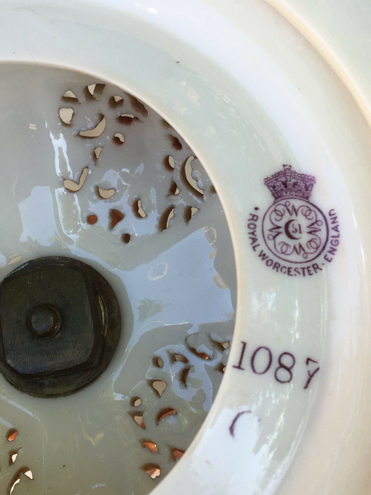 Вустерский фарфор! А точнее... Королевский! Royal Worcester ...