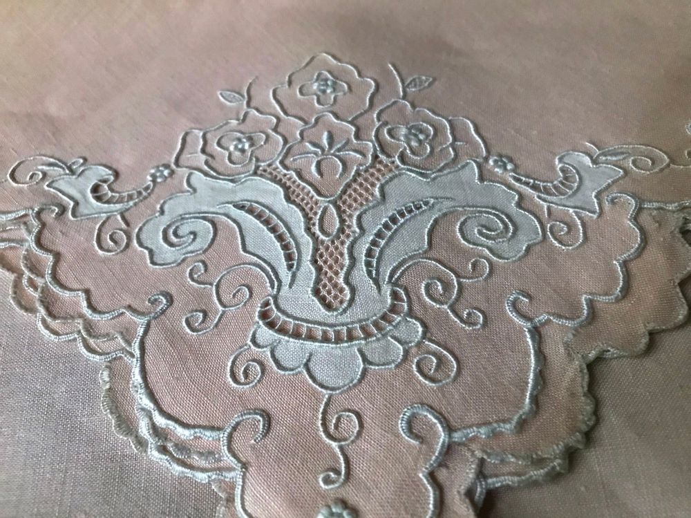 Восхитительные вышивки Мадейры. Часть 2. Marghab